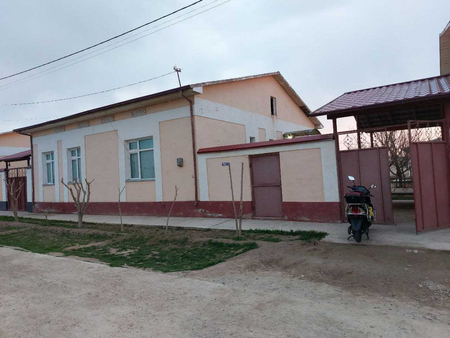 7sotihli 3xonali kattej uy sotiladi