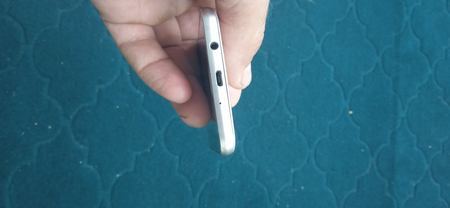 Samsung j5 2016 sotiladi