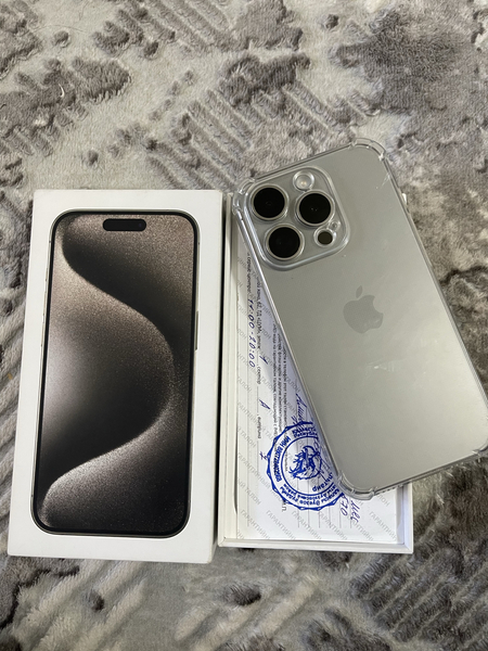 iphone 15 pro 256 gb.