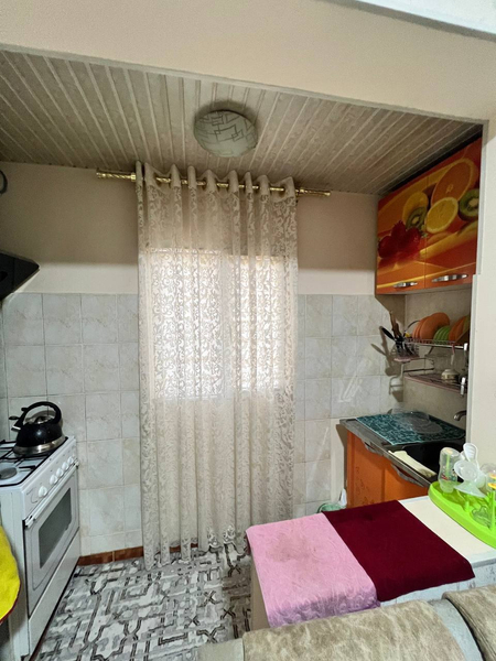 Tinchlik. 2/1/4. 60m2. Mòljal 44 poliklinika.