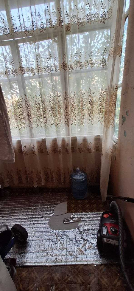 СРОЧНО !! Продается квартира в Мирабаде 2/2/4 ( 47 кв/м ) Массив 1