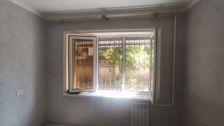 Срочно! 1 этаж. 1 ком. 21500$ Евроремонт.