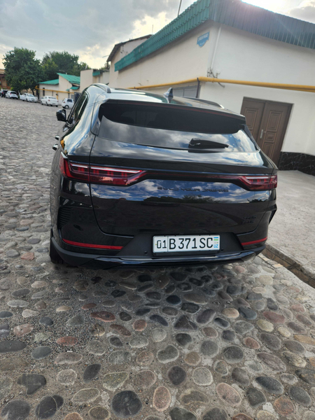 BYD song plus gibrit 2023