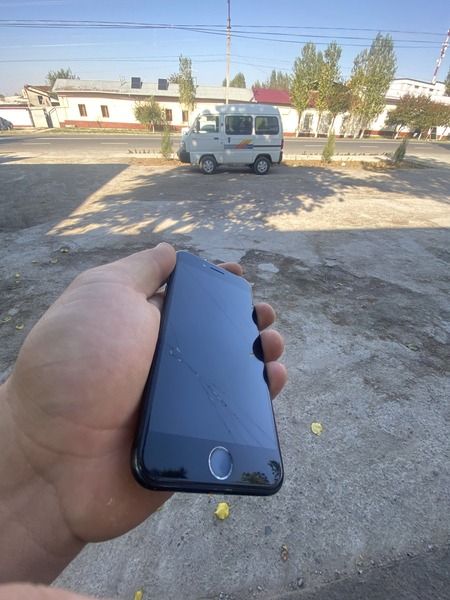 iphone 7 32 gb qora
