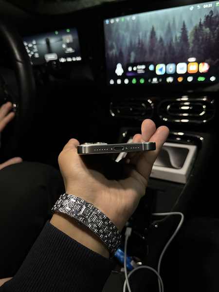 iPhone 15 Pro Max