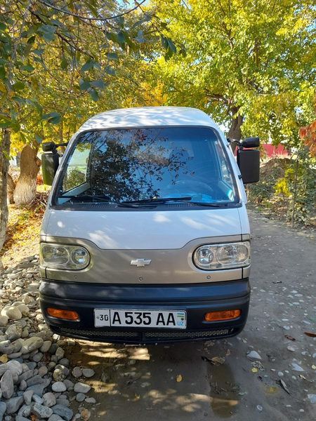 Damas avtomobili