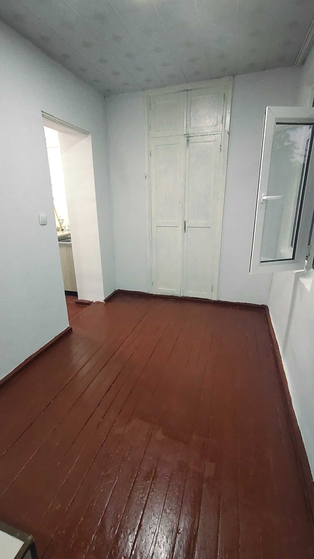 Мирзо-Улугбекский р-н, 2/2/2, 45 м², без ремонта, кирпич