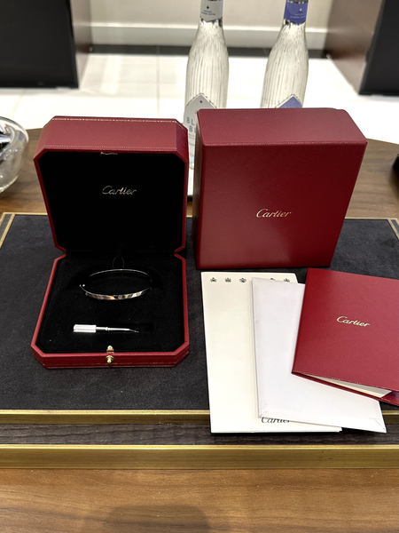 NEW Браслет Cartier Love small model B604741