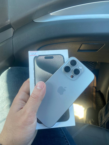 iPhone 15 pro сотилади