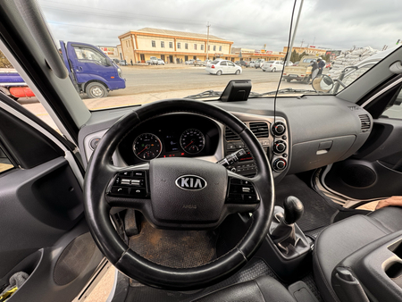 Kia bongo zavatsqoy prapan