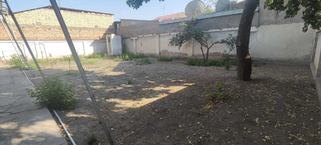 Mirzo-Ulugbek da 5.12 sotig uy sotiladi Prizident Trassasini yonida