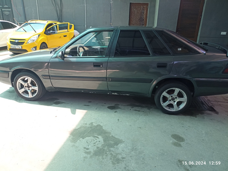 ESPERO 2.0 L 1994 йил