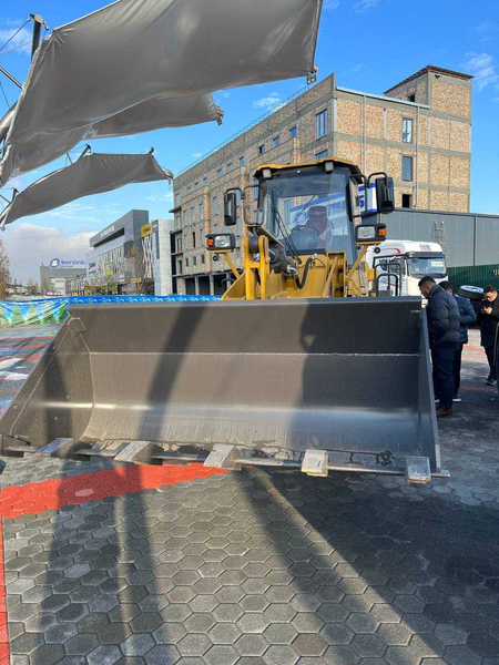 на рассрочку Фронтальные погрузчики без процента