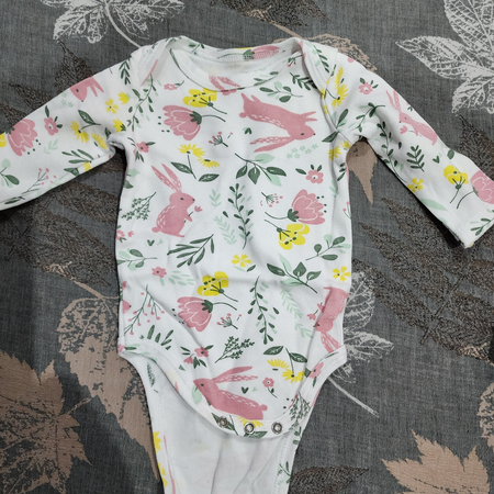 Продам детские вещи
