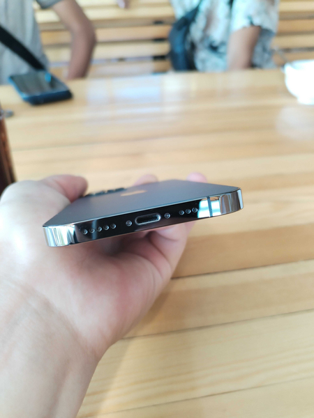 Iphone 12 pro srochna