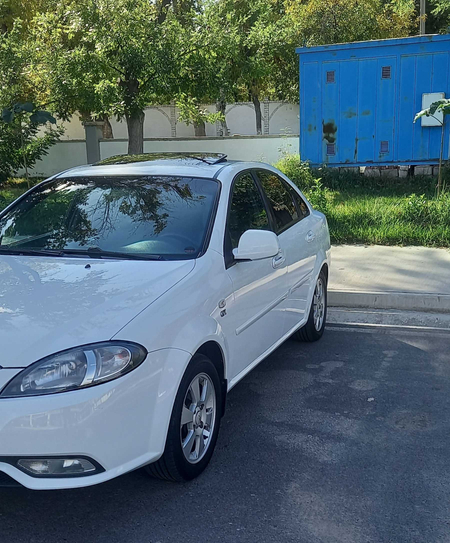 Продаётся Gentra автомат 2017 года выпуска