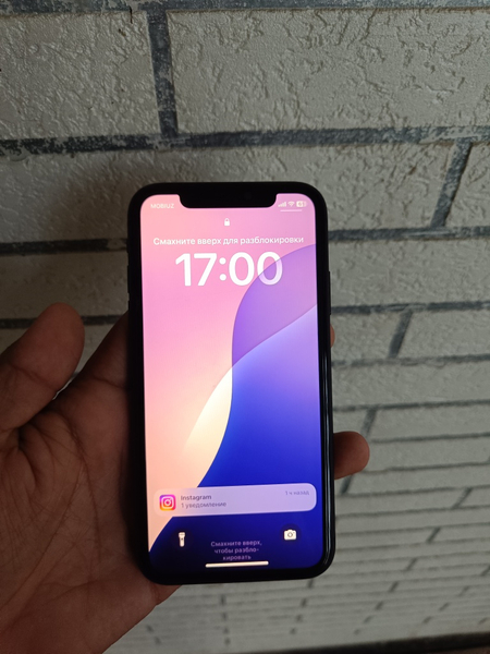 iPhone 11 64gb qora