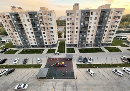 Olmozor city 2 xonali kv oilaga arendaga beriladi