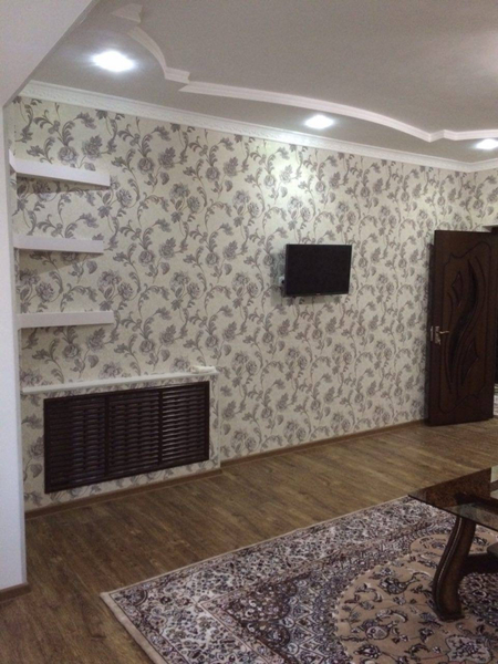 Аренда квартиры Шастри ор у бабушки кафе