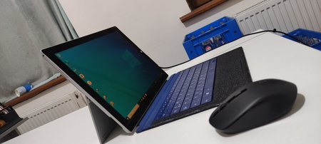 Intel(R) Core(TM) i5-4300U  MICRASOFT SURFACE\\n\\n64-bitli operatsion ti