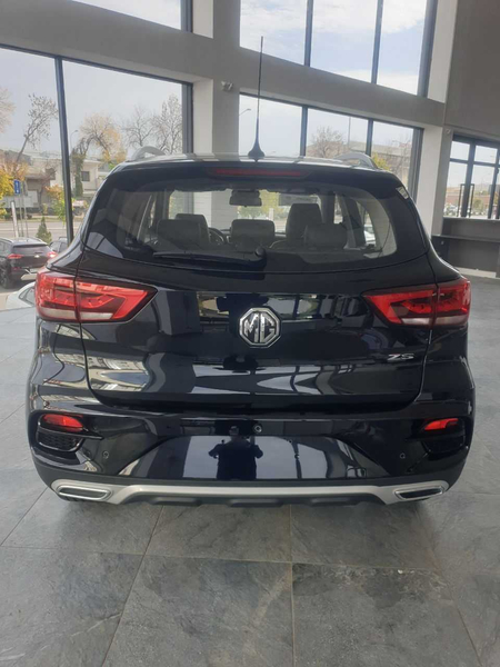 MG ZS - Kia Sonet, Trackerdan yaxshi varyand