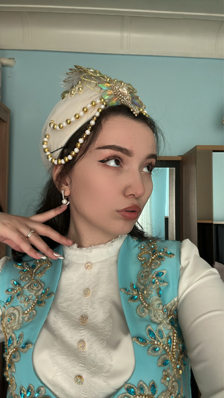 Срочно продаю одежду!