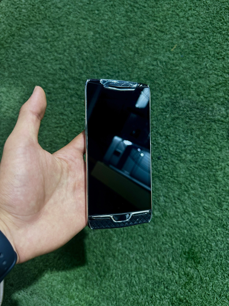 Vertu Limited Edition