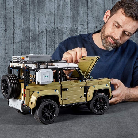 Lego Technic 42110 Land Rover Defender