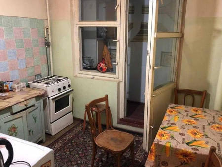 Продаётся 1 Комнатная на Дархане 2 этаж
