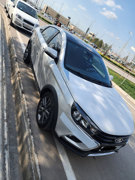 Lada Vesta cross