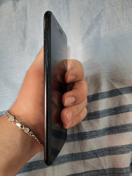 Iphone 7+ Plus 128GB srochno