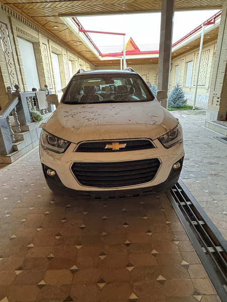 продается Captiva 4