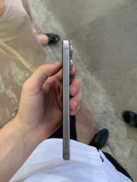 iPhone 15 pro max titanium 256GB