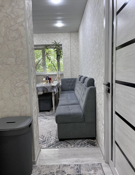 N-101 Ттз-1 продается квартира 1/3/4 балкон 1.20×3