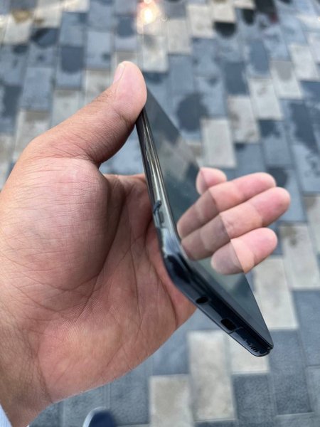Samsung A50 srochna sotiladi!