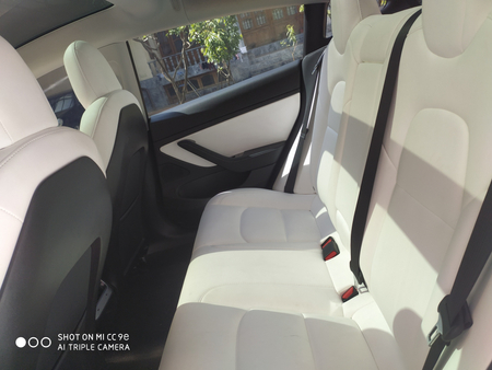 Tesla model 3 Performance