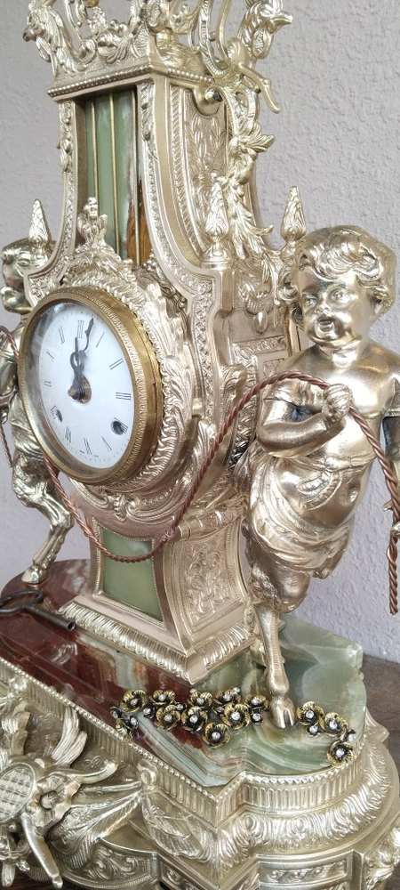 Часы старинные бронзовые