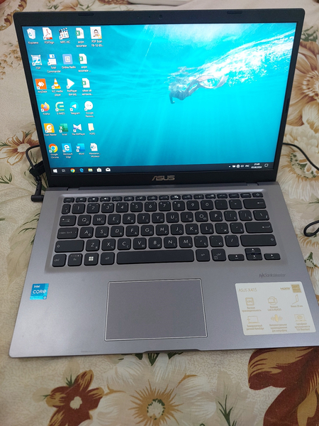 ASUS VivoBook X415EA