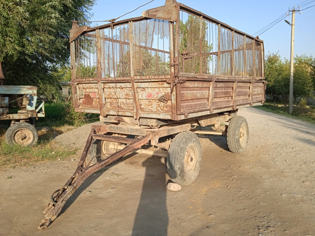 T28 telechka chizil pulluk sotiladi