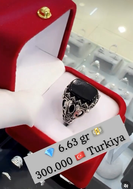 Kumuw uzuklar sotiladi