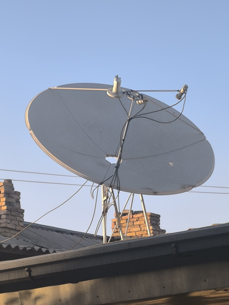 Спутниковые антенна. Antena sputnikoviy.