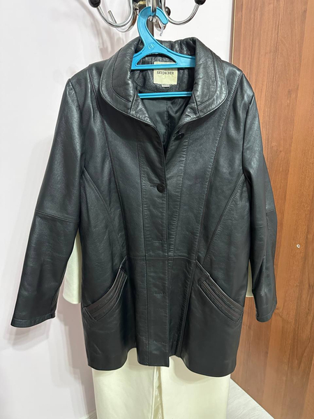 Кпродам куртку размер50