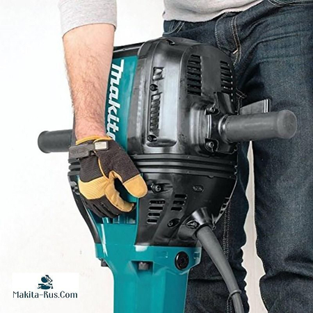 Отбойный молоток Makita HM1812