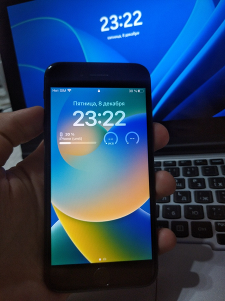 iPhone 8 64gb ideal