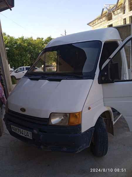 Форд бортовой 55 миллион  1989 солярка Ford bortavoy 55 million 1989