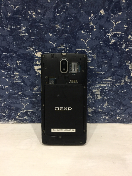 Dexp Ixion ES750