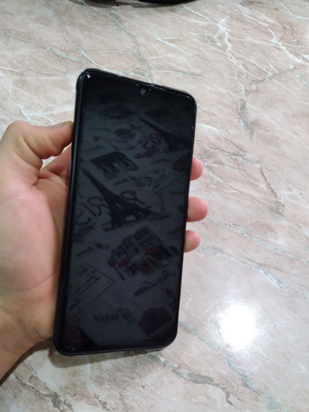 Samsung A22 sotiladi Srochna!!!