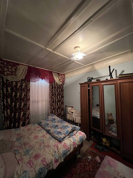 40let da hovli sotiladi 15 sotix