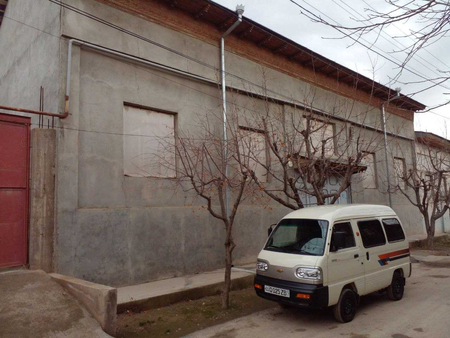 Продам участок 10 соток  10 комнат 