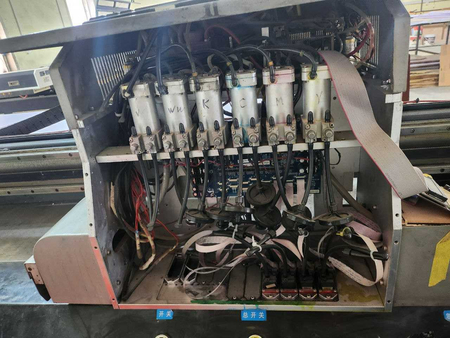 УФ принтер планшетный 120х240см Toshiba головки